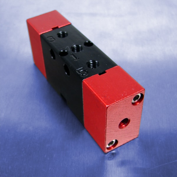 Double Air Pilot (10-32 F, 4-Way Valves) | Pneumadyne